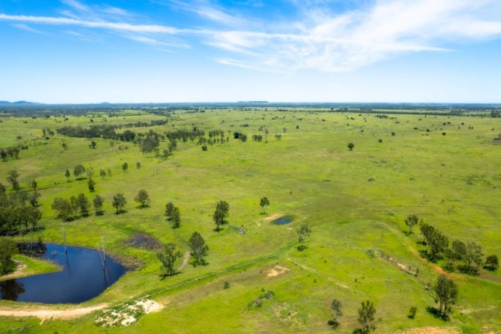 "El Rocco", Roundstone, Moura, Qld - Hourn & Bishop Qld